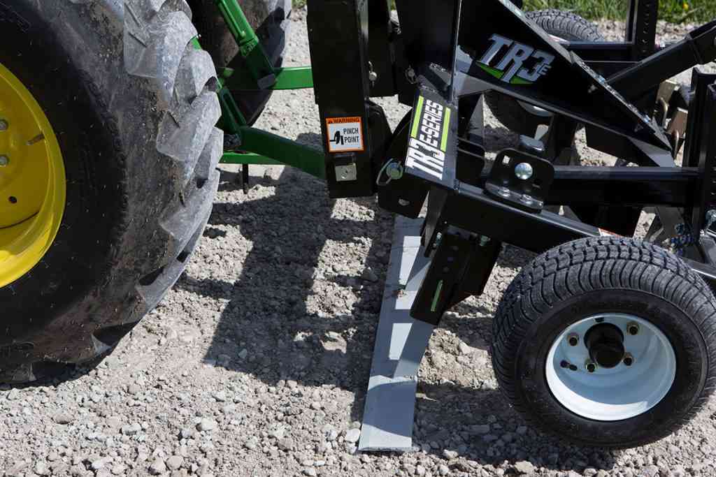 Tractor Driveway Grader & Landscape Rake - TR3e Property Edition