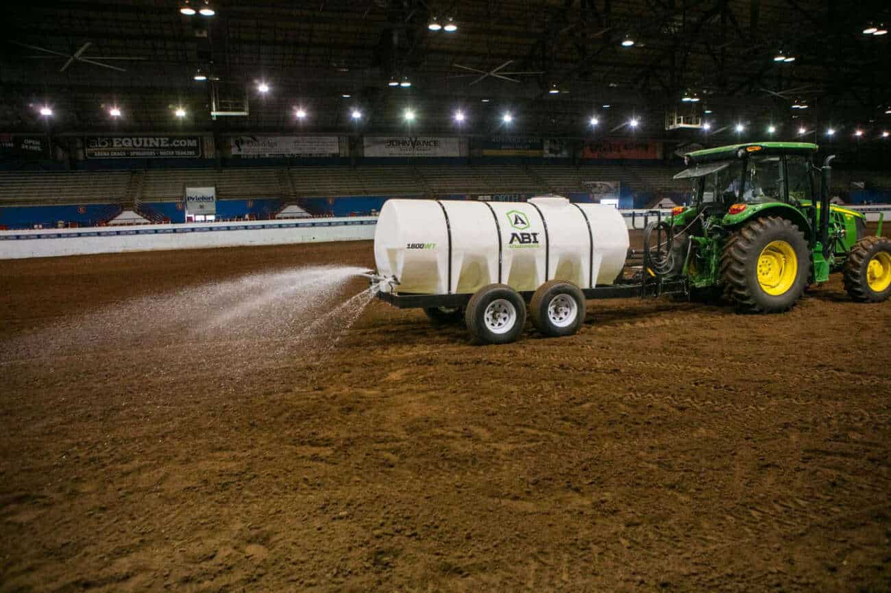 1600 Gallon Water Trailer