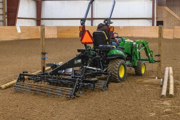 ABI SportPro M5 - Tractor Arena Drag For Sand with Additives